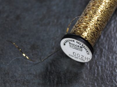 Blending Filament - Adding Sparkle to your Embroidery Thread ⋆