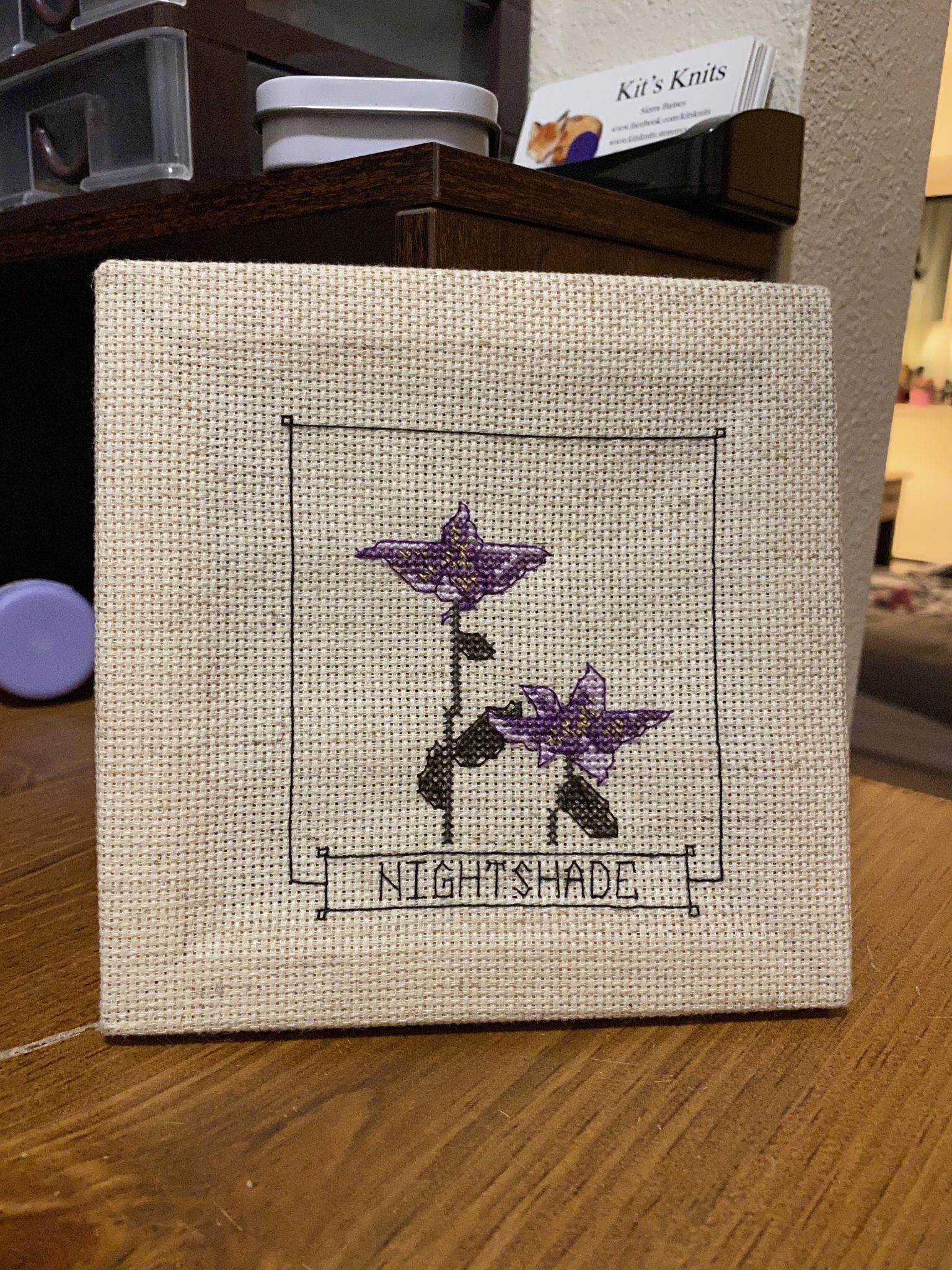 Blended Threads: Creating New Floss Colors With Tweeding ⋆