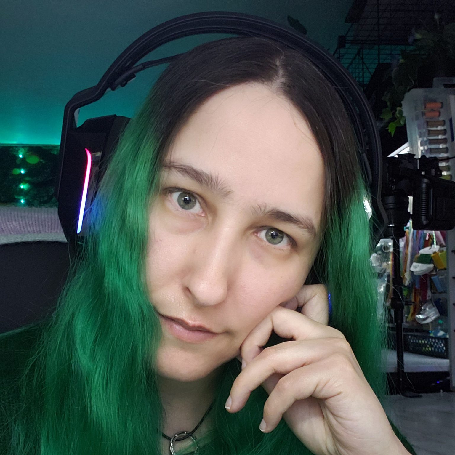 Thread Starts for Cross Stitch -- 7 Ways to Anchor Your First Stitch ⋆ ...