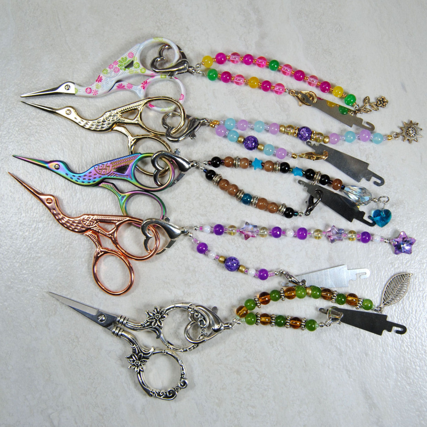 Beaded Scissor Fobs: How to Make Your Own ⋆ Sirious Stitches