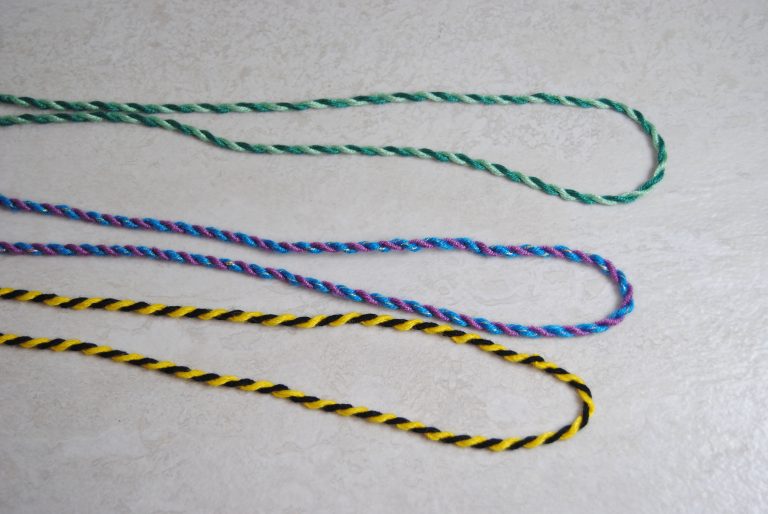 Custom Cording From Embroidery Thread ⋆ Sirious Stitches